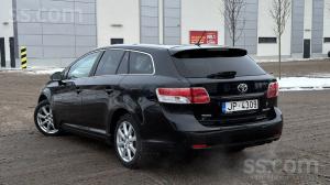 Melns Toyota Avensis 2009 Rīga, ar dzinēja tilpumu 2.00 L un nobraukumu 302 tūkst. km par 4550 €, foto 4 vietnē AUTOMOTO.COM.LV
