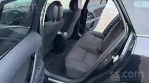 Melns Toyota Avensis 2009 Rīga, ar dzinēja tilpumu 2.00 L un nobraukumu 302 tūkst. km par 4550 €, foto 17 vietnē AUTOMOTO.COM.LV