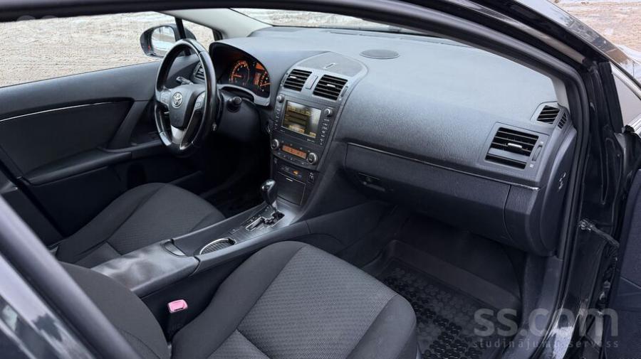 Melns Toyota Avensis 2009 Rīga, ar dzinēja tilpumu 2.00 L un nobraukumu 302 tūkst. km par 4550 €, foto 18 vietnē AUTOMOTO.COM.LV