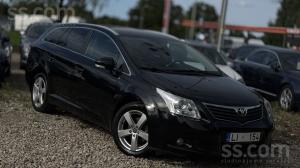 Melns Toyota Avensis 2009 Jelgava, ar dzinēja tilpumu 2.00 L un nobraukumu 312 tūkst. km par 3590 €, foto  vietnē AUTOMOTO.COM.LV