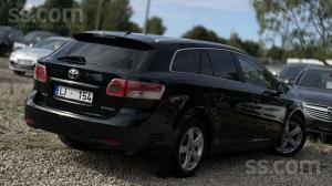 Melns Toyota Avensis 2009 Jelgava, ar dzinēja tilpumu 2.00 L un nobraukumu 312 tūkst. km par 3590 €, foto 4 vietnē AUTOMOTO.COM.LV