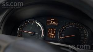 Melns Toyota Avensis 2009 Jelgava, ar dzinēja tilpumu 2.00 L un nobraukumu 312 tūkst. km par 3590 €, foto 13 vietnē AUTOMOTO.COM.LV