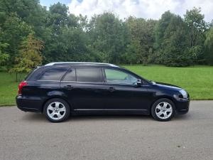 Melns Toyota Avensis 2009 Šauļi, ar dzinēja tilpumu 2.00 L un nobraukumu 277 tūkst. km par 2000 €, foto 3 vietnē AUTOMOTO.COM.LV
