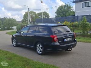 Melns Toyota Avensis 2009 Šauļi, ar dzinēja tilpumu 2.00 L un nobraukumu 277 tūkst. km par 2000 €, foto 6 vietnē AUTOMOTO.COM.LV