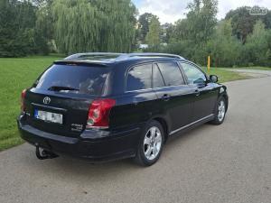 Black Toyota Avensis 2009 in Siauliai, with an engine capacity of 2.00 L and mileage of 277 thousand km for 2000 €, photo 4 on AUTOMOTO.COM.LV
