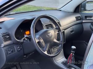 Melns Toyota Avensis 2009 Narva, ar dzinēja tilpumu 2.20 L un nobraukumu 269 tūkst. km par 2499 €, foto 17 vietnē AUTOMOTO.COM.LV