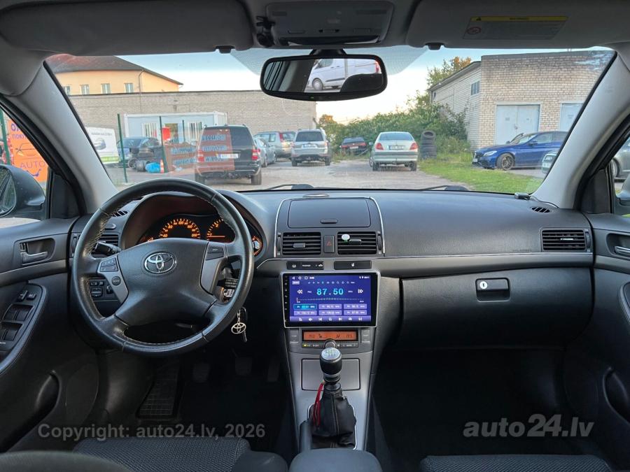 Melns Toyota Avensis 2009 Narva, ar dzinēja tilpumu 2.20 L un nobraukumu 269 tūkst. km par 2499 €, foto 23 vietnē AUTOMOTO.COM.LV