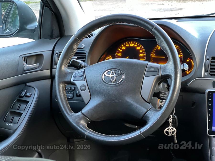 Melns Toyota Avensis 2009 Narva, ar dzinēja tilpumu 2.20 L un nobraukumu 269 tūkst. km par 2499 €, foto 24 vietnē AUTOMOTO.COM.LV