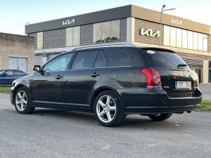 Melns Toyota Avensis 2009 Narva, ar dzinēja tilpumu 2.20 L un nobraukumu 269 tūkst. km par 2499 €, foto 18 vietnē AUTOMOTO.COM.LV