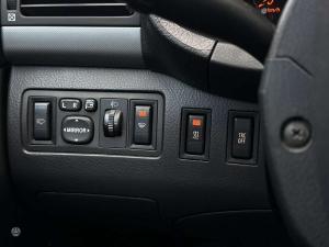 Black Toyota Avensis 2009 in Vilnius, with an engine capacity of 2.00 L and mileage of 291 thousand km for 2000 €, photo 18 on AUTOMOTO.COM.LV