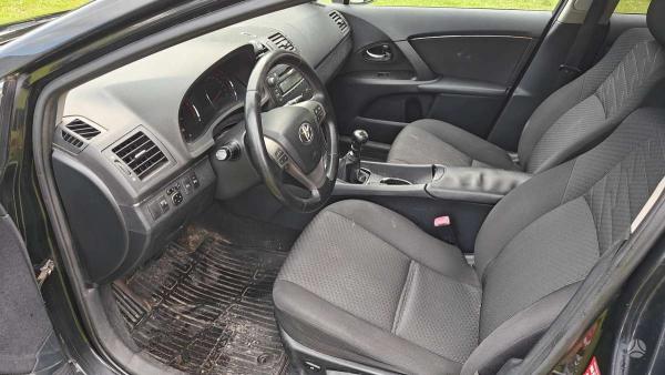 Melns Toyota Avensis 2009 Jurbarkas, ar dzinēja tilpumu 2.00 L un nobraukumu 256 tūkst. km par 2250 €, foto 9 vietnē AUTOMOTO.COM.LV