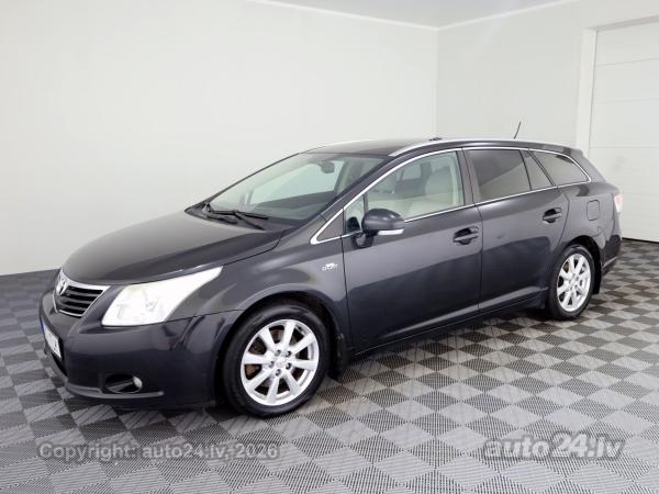 Black Toyota Avensis 2009 in Tallinn, with an engine capacity of 2.20 L and mileage of 366 thousand km for 2699 €, photo 3 on AUTOMOTO.COM.LV