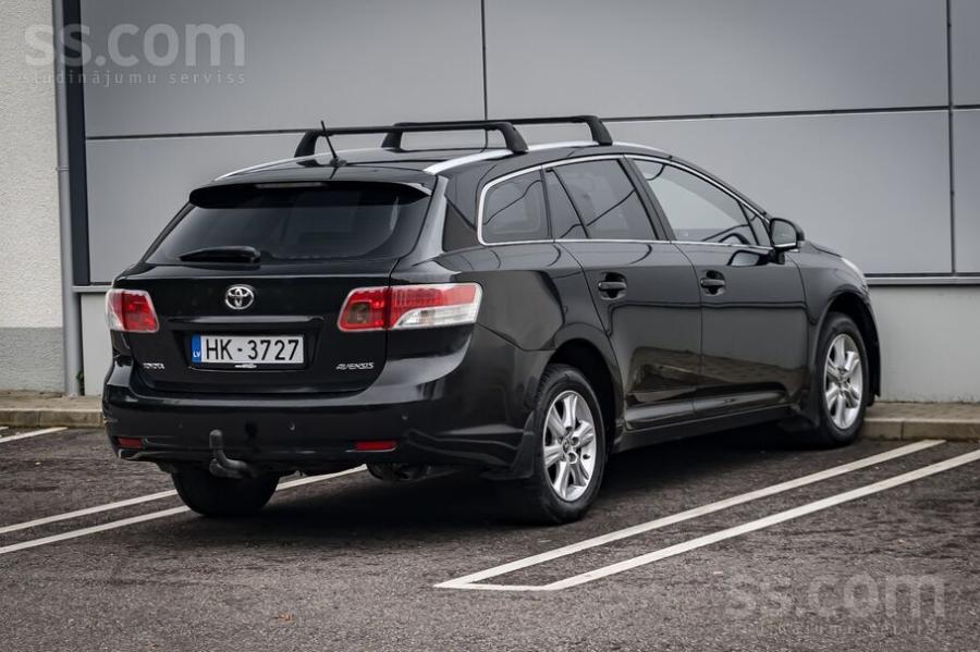 Черный Тойота Авенсис 2009 в Рига, объемом двигателя 2.00 л и пробегом 350 тыс. км за 2950 €, фото 5 на AUTOMOTO.COM.LV