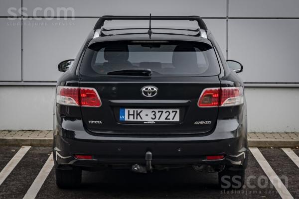 Melns Toyota Avensis 2009 Rīga, ar dzinēja tilpumu 2.00 L un nobraukumu 350 tūkst. km par 2950 €, foto 6 vietnē AUTOMOTO.COM.LV