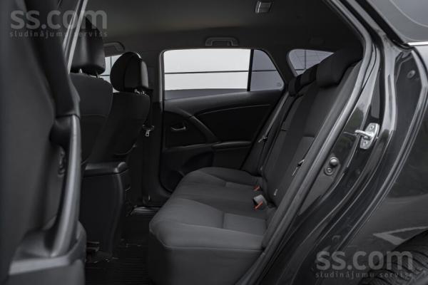 Melns Toyota Avensis 2009 Rīga, ar dzinēja tilpumu 2.00 L un nobraukumu 350 tūkst. km par 2950 €, foto 10 vietnē AUTOMOTO.COM.LV