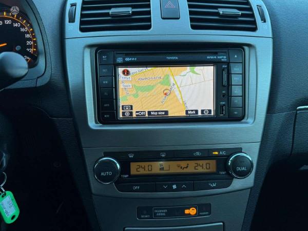 Black Toyota Avensis 2010 in Jurbarkas, with an engine capacity of 2.00 L and mileage of 255 thousand km for 4350 €, photo 11 on AUTOMOTO.COM.LV