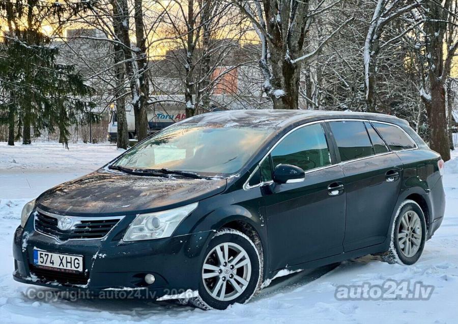 Black Toyota Avensis 2010 in Tallinn, with an engine capacity of 2.00 L and mileage of 360 thousand km for 2690 €, photo 2 on AUTOMOTO.COM.LV