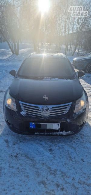 Black Toyota Avensis 2010 in Vilnius, with an engine capacity of 2.00 L and mileage of 304 thousand km for 3800 €, photo 9 on AUTOMOTO.COM.LV