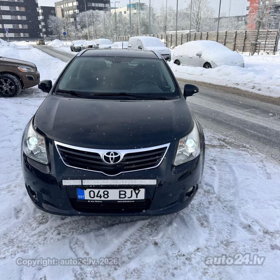 Black Toyota Avensis 2010 in Tallinn, with an engine capacity of 2.20 L and mileage of 0 thousand km for 4100 €, photo 1 on AUTOMOTO.COM.LV