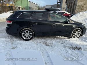 Black Toyota Avensis 2010 in Tallinn, with an engine capacity of 2.20 L and mileage of 0 thousand km for 4100 €, photo 9 on AUTOMOTO.COM.LV