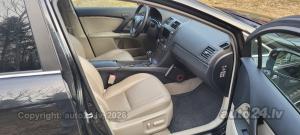 Черный Тойота Авенсис 2010 в Рапла, объемом двигателя 2.20 л и пробегом 324 тыс. км за 5000 €, фото 10 на AUTOMOTO.COM.LV