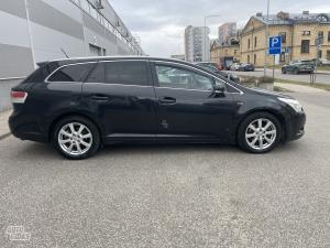 Melns Toyota Avensis 2010 Viļņa, ar dzinēja tilpumu 2.20 L un nobraukumu 350 tūkst. km par 3000 €, foto 12 vietnē AUTOMOTO.COM.LV