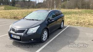 Melns Toyota Avensis 2010 Tallina, ar dzinēja tilpumu 2.00 L un nobraukumu 327 tūkst. km par 4500 €, foto 3 vietnē AUTOMOTO.COM.LV