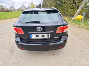 Melns Toyota Avensis 2010 Viļņa, ar dzinēja tilpumu 2.20 L un nobraukumu 370 tūkst. km par 2900 €, foto 6 vietnē AUTOMOTO.COM.LV