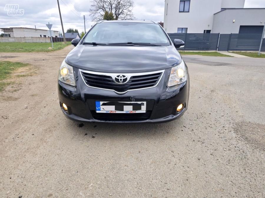 Melns Toyota Avensis 2010 Viļņa, ar dzinēja tilpumu 2.20 L un nobraukumu 370 tūkst. km par 2900 €, foto 7 vietnē AUTOMOTO.COM.LV