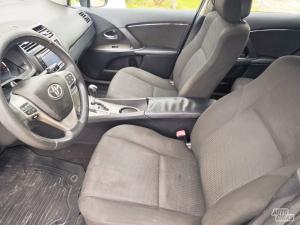 Melns Toyota Avensis 2010 Viļņa, ar dzinēja tilpumu 2.20 L un nobraukumu 370 tūkst. km par 2900 €, foto 9 vietnē AUTOMOTO.COM.LV