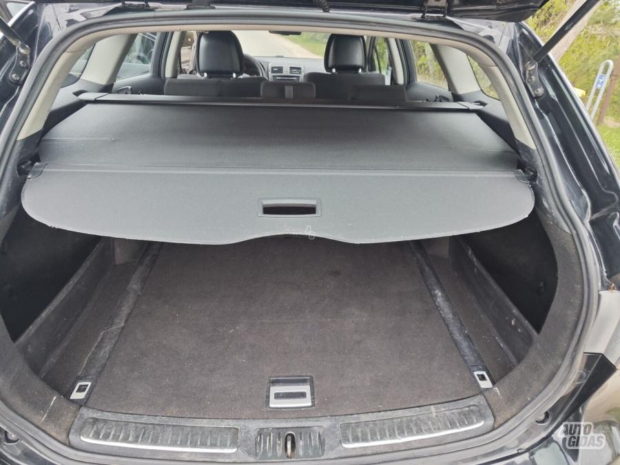 Melns Toyota Avensis 2010 Viļņa, ar dzinēja tilpumu 2.20 L un nobraukumu 370 tūkst. km par 2900 €, foto 11 vietnē AUTOMOTO.COM.LV
