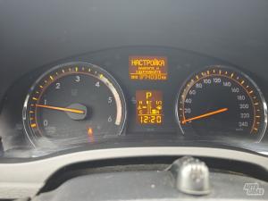 Melns Toyota Avensis 2010 Viļņa, ar dzinēja tilpumu 2.20 L un nobraukumu 370 tūkst. km par 2900 €, foto 12 vietnē AUTOMOTO.COM.LV