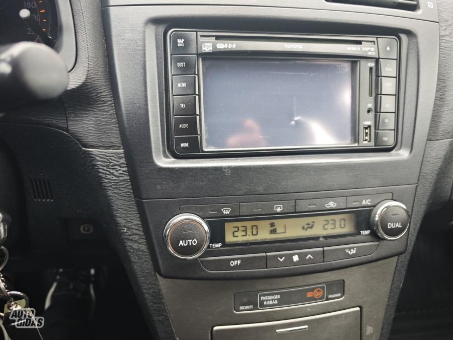 Melns Toyota Avensis 2010 Viļņa, ar dzinēja tilpumu 2.20 L un nobraukumu 370 tūkst. km par 2900 €, foto 15 vietnē AUTOMOTO.COM.LV