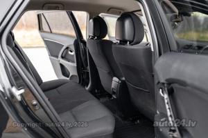 Черный Тойота Авенсис 2010 в Таллин, объемом двигателя 2.20 л и пробегом 250 тыс. км за 4999 €, фото 11 на AUTOMOTO.COM.LV