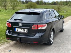 Черный Тойота Авенсис 2010 в Екабпилс, объемом двигателя 2.20 л и пробегом 355 тыс. км за 3200 €, фото 5 на AUTOMOTO.COM.LV