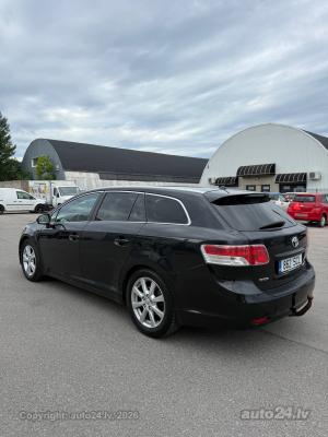 Черный Тойота Авенсис 2010 в Таллин, объемом двигателя 2.00 л и пробегом 315 тыс. км за 4850 €, фото 5 на AUTOMOTO.COM.LV