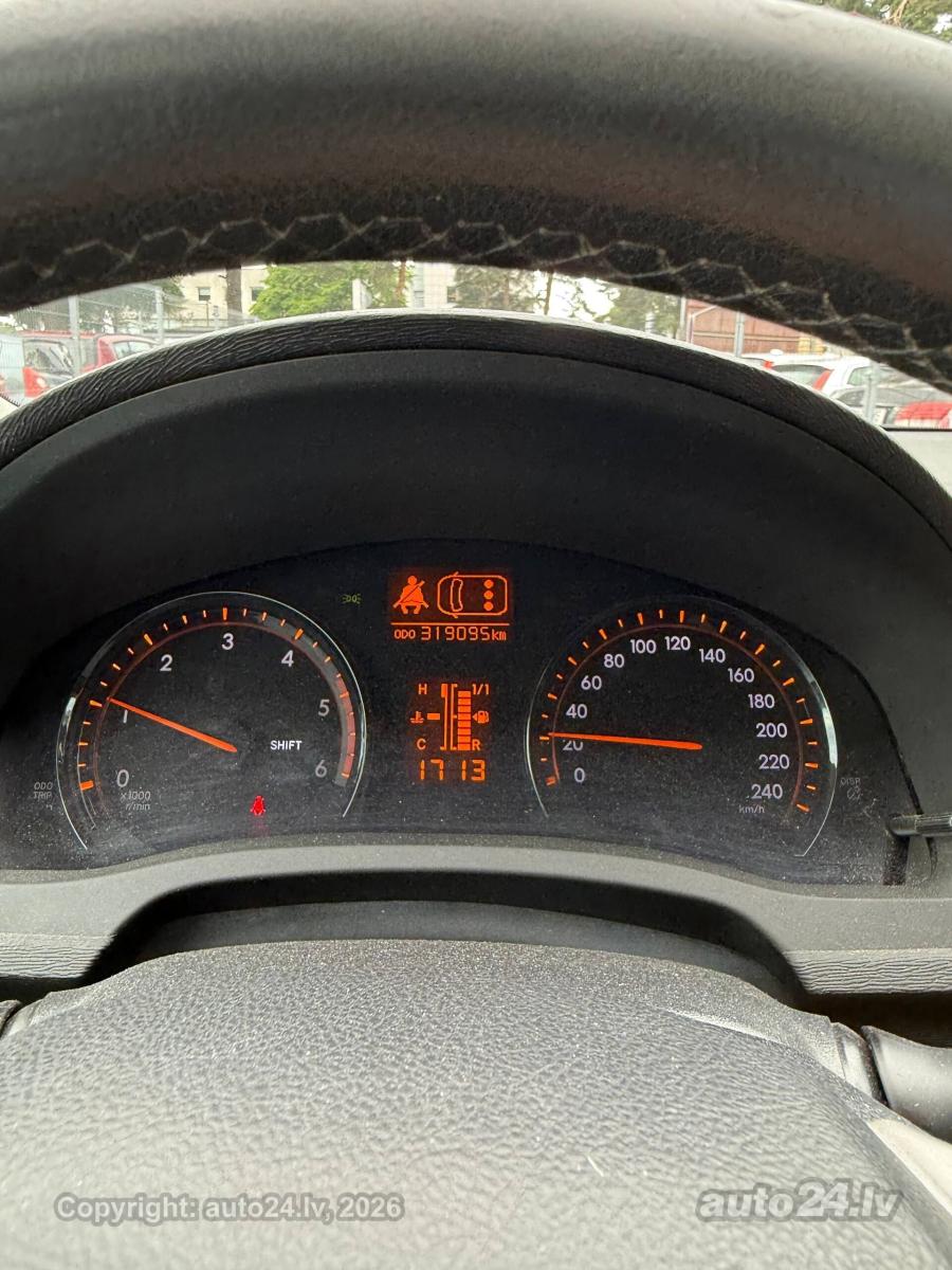 Черный Тойота Авенсис 2010 в Таллин, объемом двигателя 2.00 л и пробегом 315 тыс. км за 4850 €, фото 14 на AUTOMOTO.COM.LV