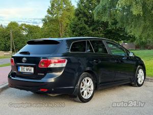 Melns Toyota Avensis 2010 Tallina, ar dzinēja tilpumu 2.00 L un nobraukumu 215 tūkst. km par 5690 €, foto 9 vietnē AUTOMOTO.COM.LV