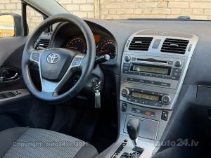 Melns Toyota Avensis 2010 Tallina, ar dzinēja tilpumu 2.00 L un nobraukumu 215 tūkst. km par 5690 €, foto 20 vietnē AUTOMOTO.COM.LV