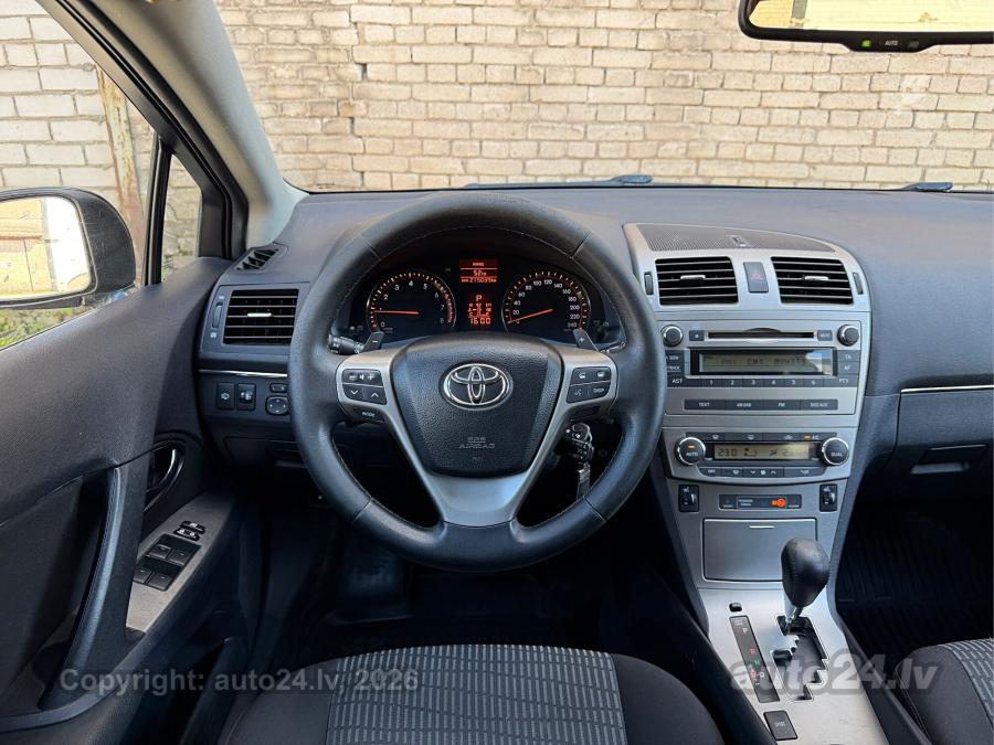 Melns Toyota Avensis 2010 Tallina, ar dzinēja tilpumu 2.00 L un nobraukumu 215 tūkst. km par 5690 €, foto 21 vietnē AUTOMOTO.COM.LV
