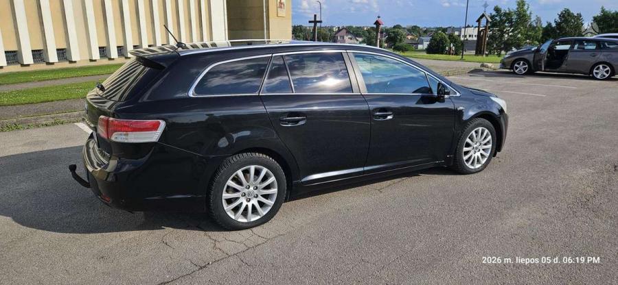 Melns Toyota Avensis 2010 Kauņa, ar dzinēja tilpumu 2.23 L un nobraukumu 336 tūkst. km par 3800 €, foto 3 vietnē AUTOMOTO.COM.LV
