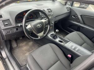 Melns Toyota Avensis 2010 Viļņa, ar dzinēja tilpumu 2.23 L un nobraukumu 350 tūkst. km par 2750 €, foto 7 vietnē AUTOMOTO.COM.LV
