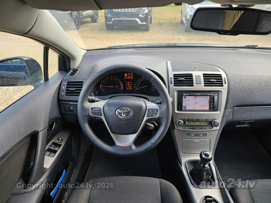 Черный Тойота Авенсис 2010 в Тарту, объемом двигателя 1.80 л и пробегом 270 тыс. км за 2900 €, фото 9 на AUTOMOTO.COM.LV