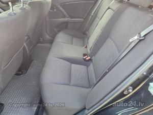 Черный Тойота Авенсис 2010 в Тарту, объемом двигателя 1.80 л и пробегом 270 тыс. км за 2900 €, фото 13 на AUTOMOTO.COM.LV