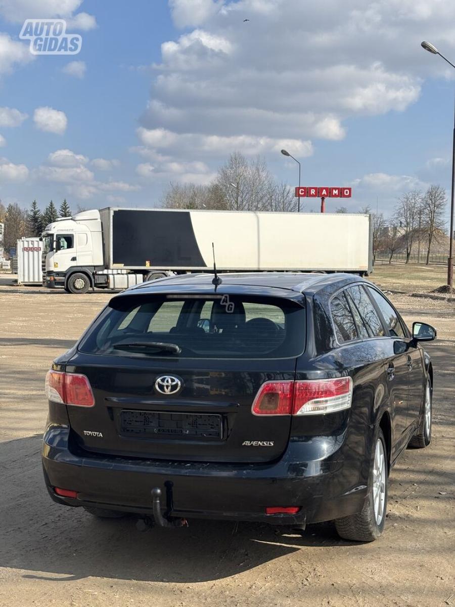 Melns Toyota Avensis 2010 Utena, ar dzinēja tilpumu 2.20 L un nobraukumu 240 tūkst. km par 3350 €, foto 7 vietnē AUTOMOTO.COM.LV