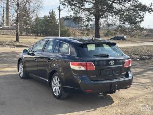 Melns Toyota Avensis 2010 Utena, ar dzinēja tilpumu 2.20 L un nobraukumu 240 tūkst. km par 3350 €, foto 8 vietnē AUTOMOTO.COM.LV