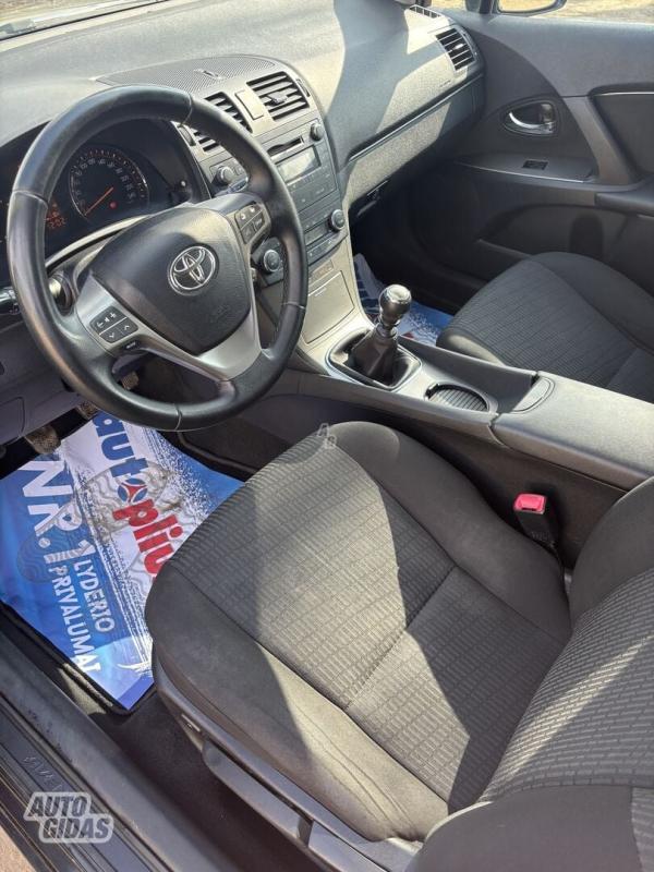 Black Toyota Avensis 2010 in Utena, with an engine capacity of 2.20 L and mileage of 240 thousand km for 3350 €, photo 9 on AUTOMOTO.COM.LV