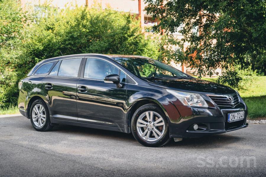 Черный Тойота Авенсис 2010 в Кулдига, объемом двигателя 1.80 л и пробегом 350 тыс. км за 3600 €, фото 7 на AUTOMOTO.COM.LV