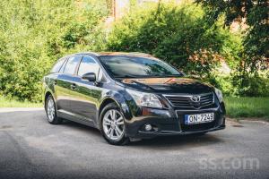 Черный Тойота Авенсис 2010 в Кулдига, объемом двигателя 1.80 л и пробегом 350 тыс. км за 3600 €, фото 16 на AUTOMOTO.COM.LV