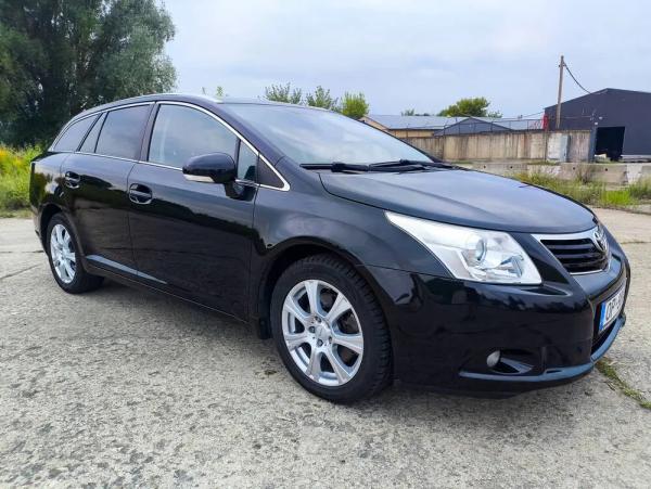 Черный Тойота Авенсис 2010 в Рига, объемом двигателя 2.20 л и пробегом 185 тыс. км за 4700 €, фото 3 на AUTOMOTO.COM.LV